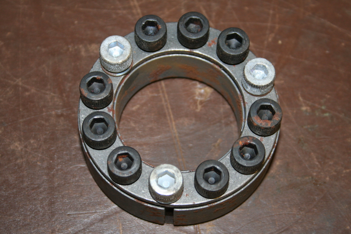 Locking assembly, 1 15/16" Spannsatz Ringfeder RfN 7012-IN Unused