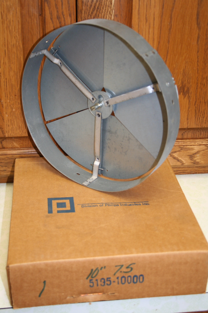 damper, opposed blade air balancing device Titus 8 in AG-75 LOT OF 5