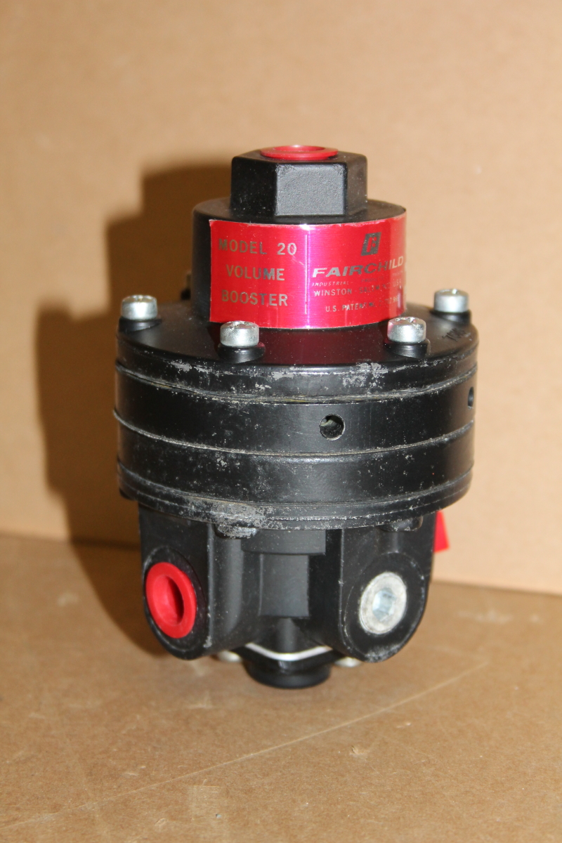 Pneumatic Volume Booster, 1:6, 1/4" NPT, Model 20 Fairchild