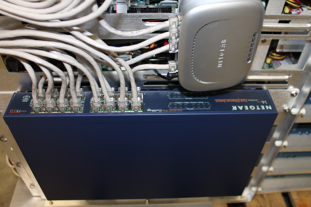 HDD test set, IDE, PATA, 32 port, 733 MHz Celeron, Pegasus, Flexstar