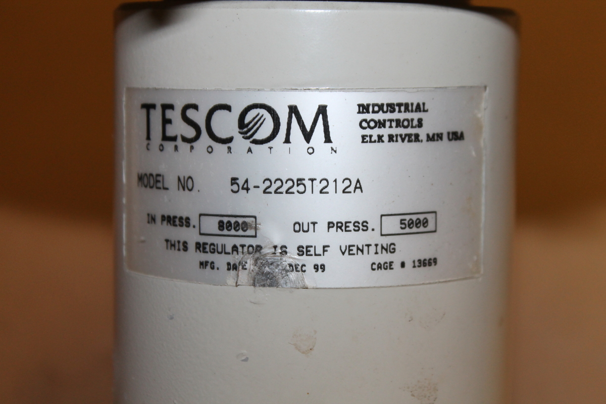 Tescom 54-2225T212A Hydraulic Pressure Regulator, Air Loaded, 8000 In ...