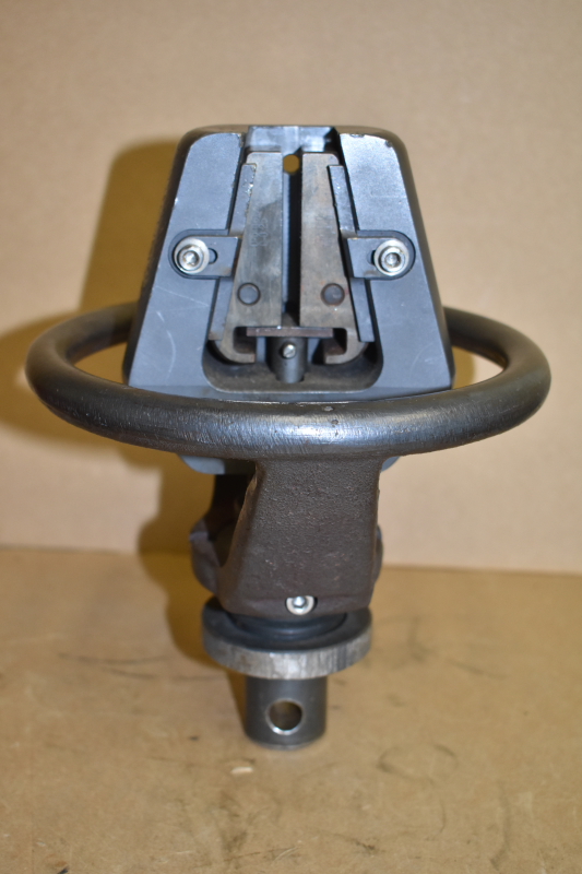 Tensile grips, 100kN, High temp Manual wedge action, 2736-004 Instron