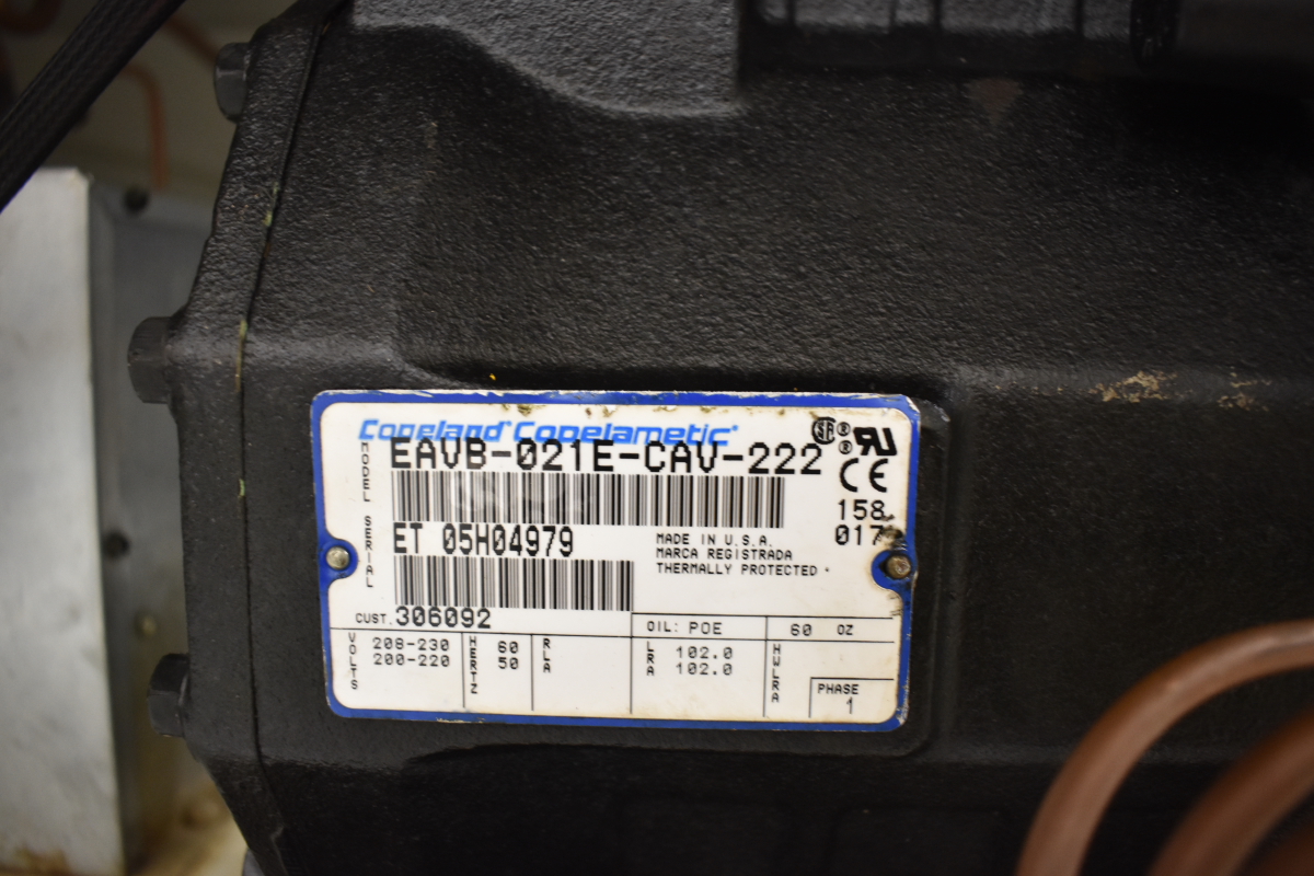 Temperature and humidity chamber, -40 to +200C, 30 cu/ft, T30RS-2 ...