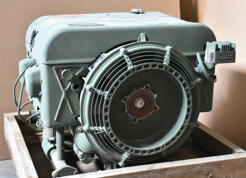 Engine, Gasoline, 20 hp Air cooled 84ci, 24V, 4A084-4, Military ...