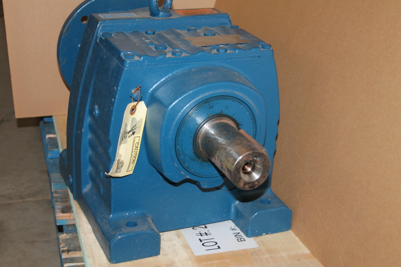 Speed reducer, gearbox, 114RPM, 15.35:1, 11859lbin, R87AM213/215 SEW ...