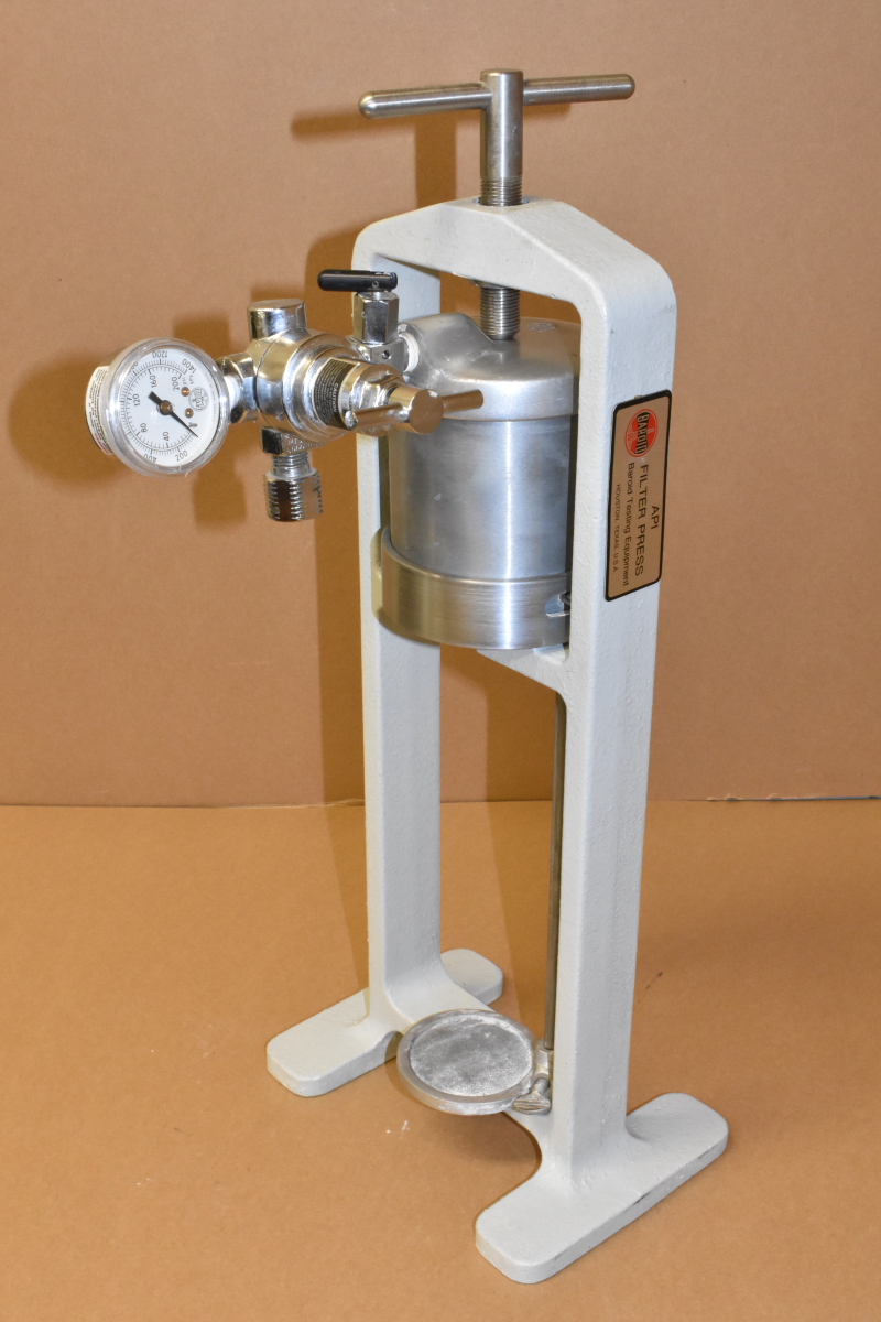 Baroid/Fann Series 300 Filter Press API (LPLT), Airco Regulator, Nitrogen