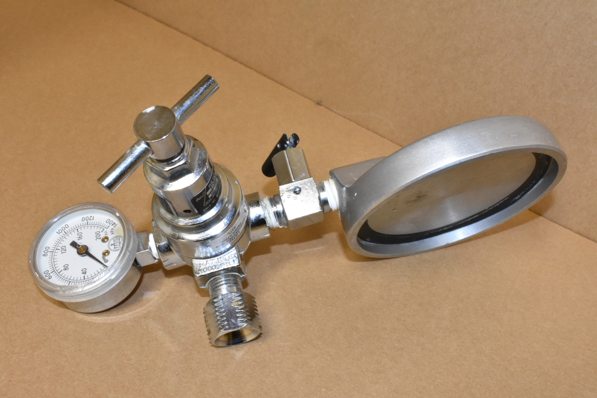 Baroid/Fann Series 300 Filter Press API (LPLT), Airco Regulator, Nitrogen