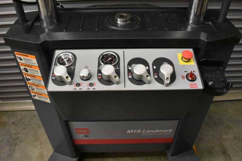 MTS universal test frame